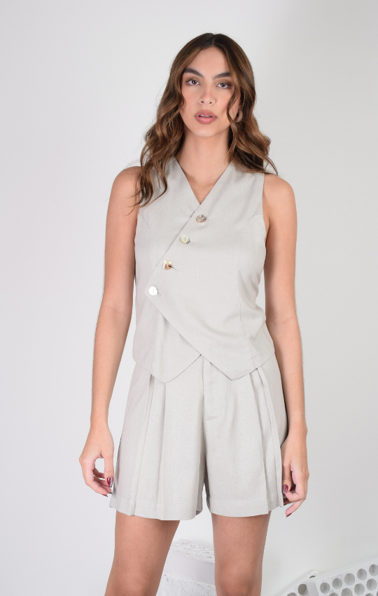 Set Chaleco Cruzado + Short Pliegues – ZOCCA ONLINE
